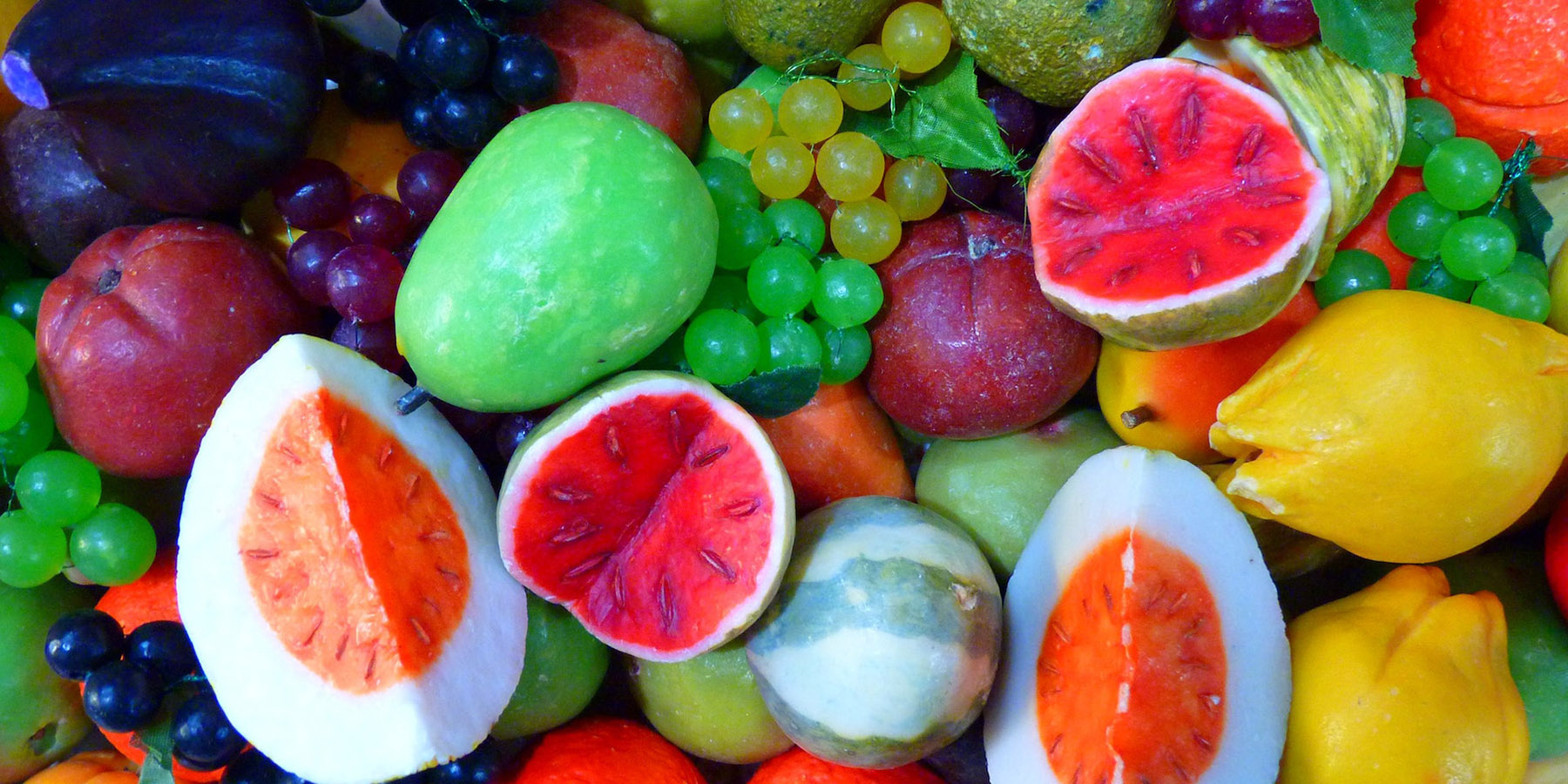 How To Pick Growth Stocks: A Definitive Guide - Fincier